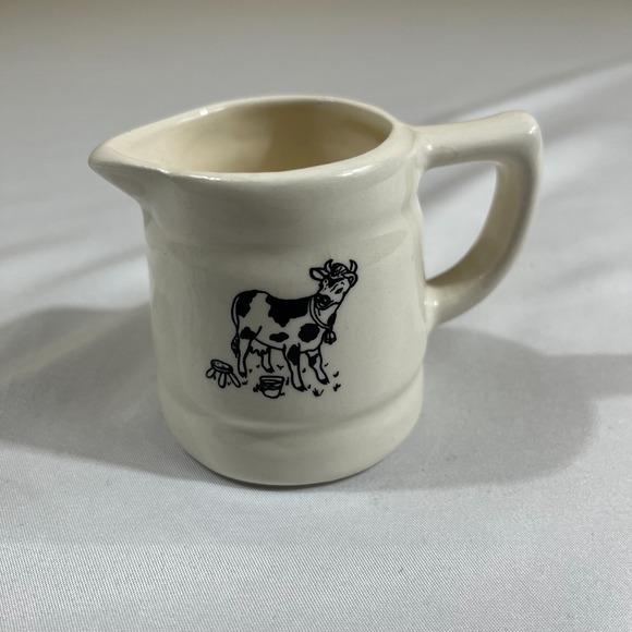 The Unbranded Brand | Dining | Vintage Mini Cow Creamer Pitcher Ceramic ...